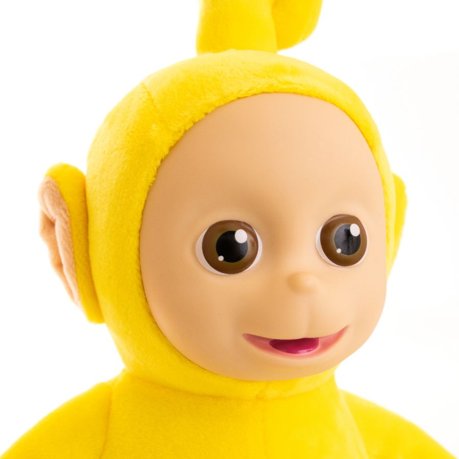 Teletubbies - Laa Laa 8'' Plush with Interactive Color Changing Belly ...